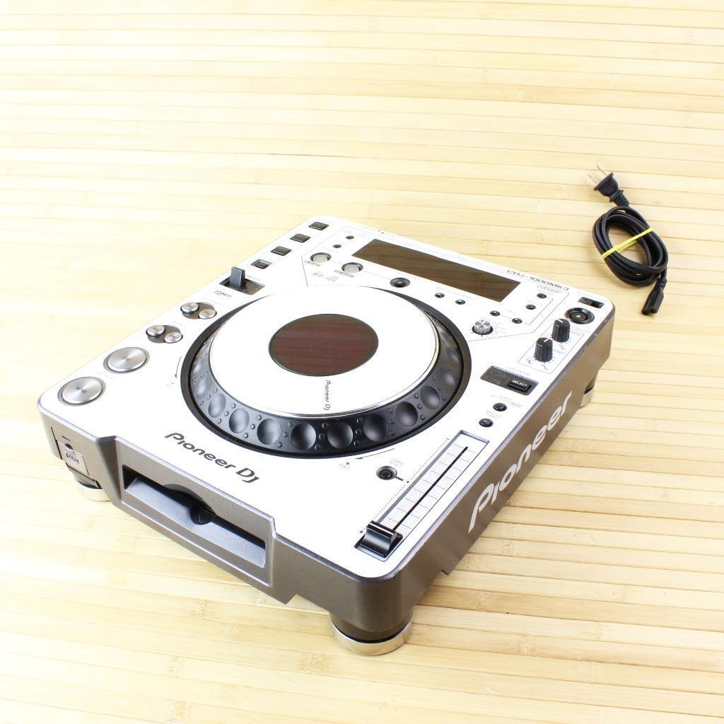 Pioneer CDJ1000 MK3 - Professional DJ CD Turntable